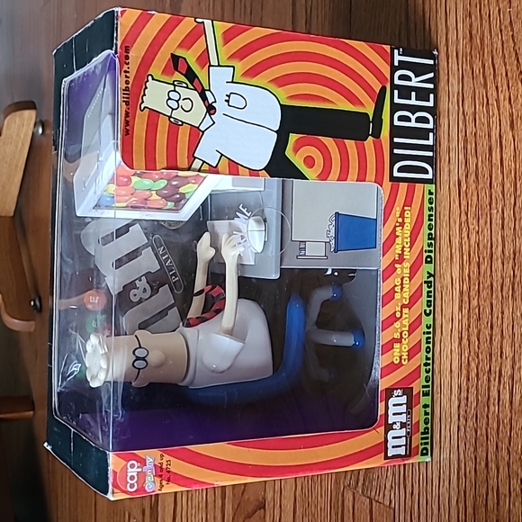 Office | Dilbert Electronic Desktop Candy Dispenser | Poshmark